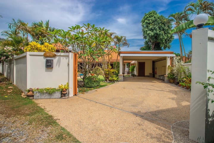 Private Garden Villa_ 3 Bedrooms~1200sqm~ - Phuket