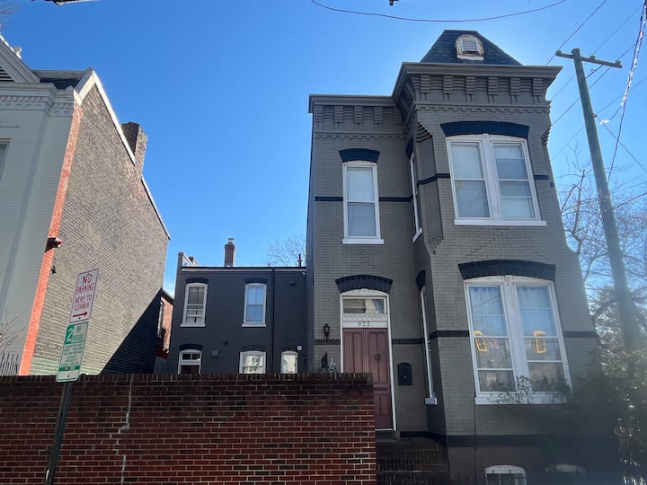 Victorian Townhouse Old Town Alexandria - Alexandria, VA