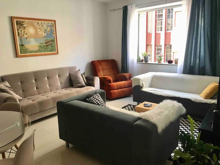 Suíte 1 Em Apartamento Ao Lado Da Beira-mar - Florianópolis