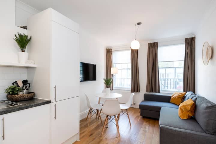 1 Bedroom Baker Street/marylebone Apartment - Marylebone