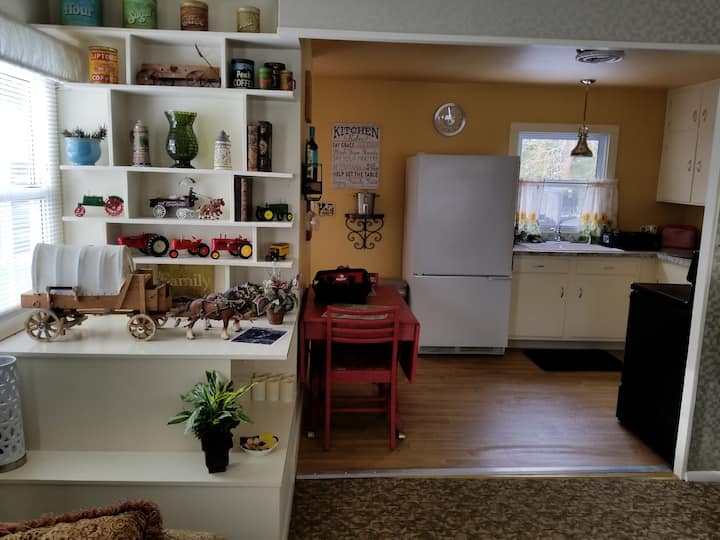 Stillwater Cottage - Kalispell, MT