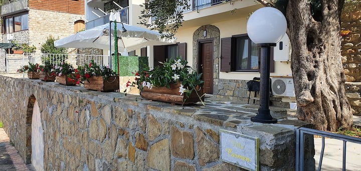 Villa Carmen
Marina Di Pisciotta 
Studio Spacieux - Pisciotta