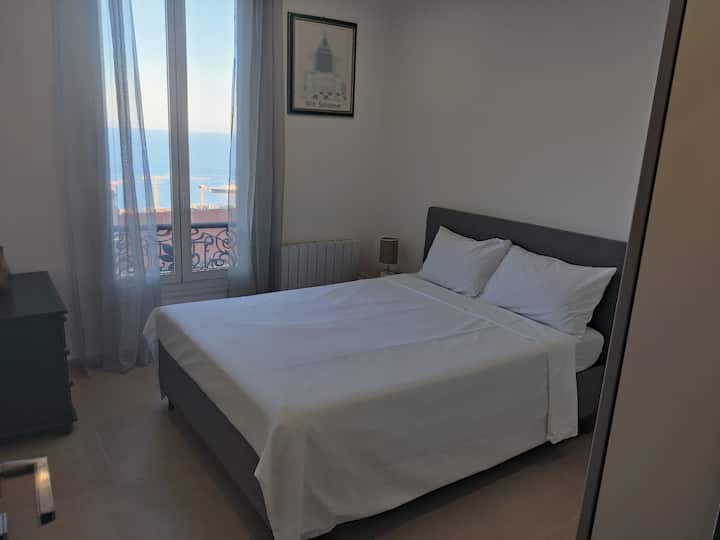 Lores Apartment - Beausoleil