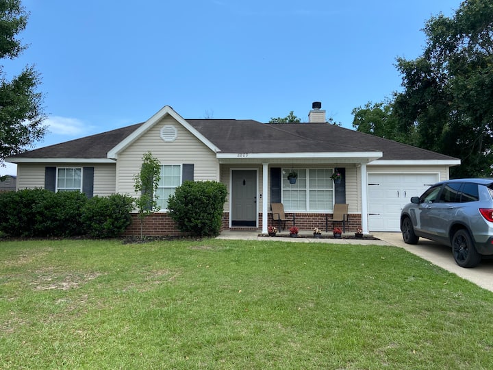 Cozy & Coastal - Ocean Springs Beach House - Ocean Springs, MS