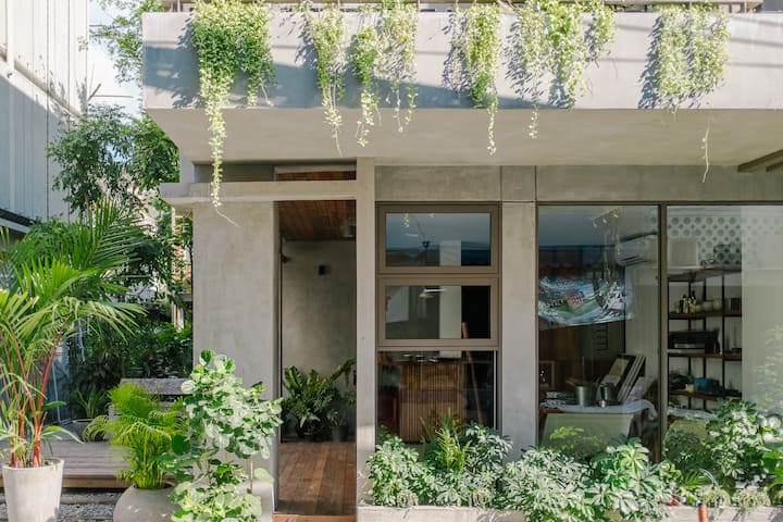 Apt476 | 2nd Fl. + 3rd Fl. |  1min Walk To Subway - Bangkok