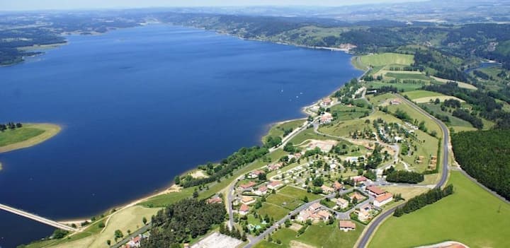Gites Du Lac De Naussac Mésange - Langogne