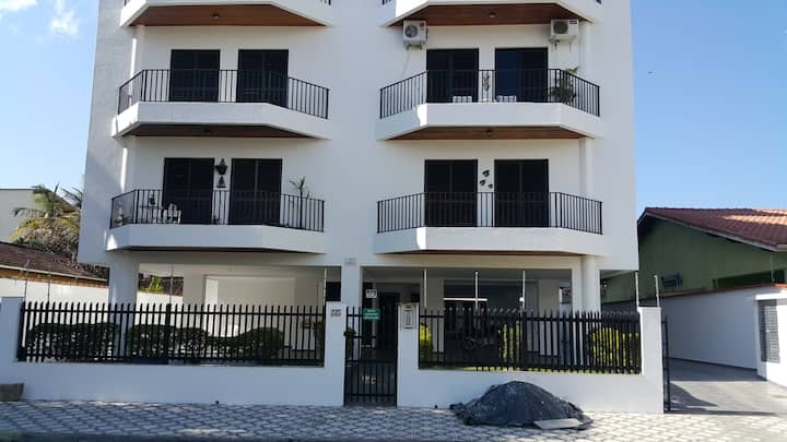 Apto Itaguá Ubatuba, 50 Mts Da Praia, Wifi, Vista - Ubatuba