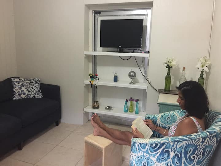 Leena’s Hide Away Barbados Minutes From The Beach - Barbados