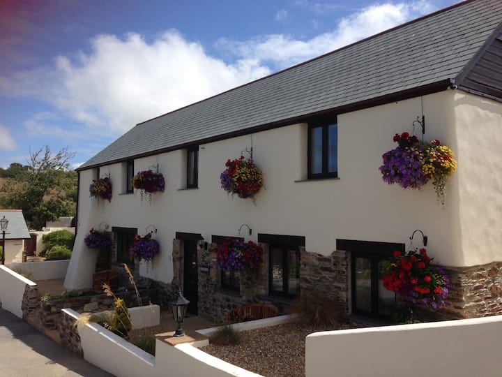 Fantastic Cottage In A Lovely Location,sleeps Four - St Agnes
