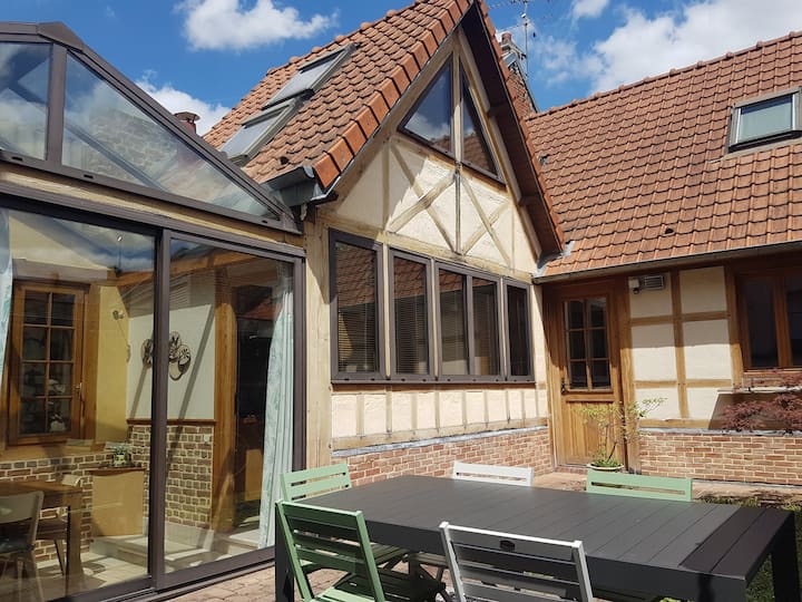 Maison De Ville Spacieuse En Plein Coeur D'amiens - Amiens