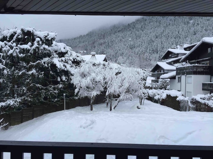 Joli Studio Avec Grand  Balcon, Centre Ville Wifi - Chamonix-Mont-Blanc