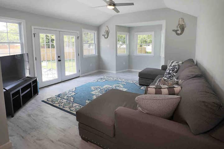 Beautiful & Spacious By The Bay! 3bd/2ba - Cape May, NJ