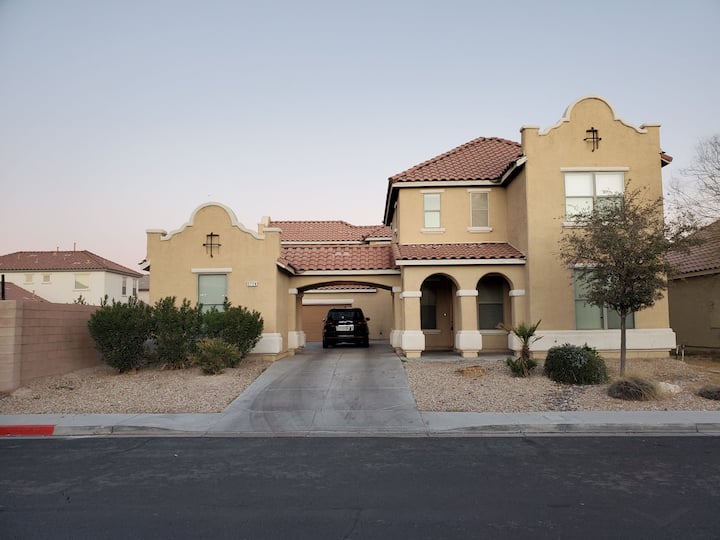 Edc Mini Castle 4 - New Home - 12 Min To Strip - North Las Vegas, NV