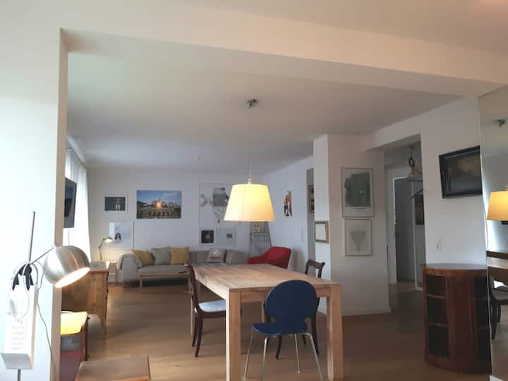 Gamescom Large Artist Loft City Kitchen Luxury - Cologne
