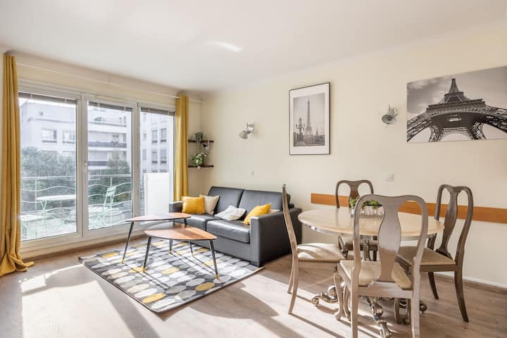 Appartement En Résidence
Paris Porte De Versailles - Issy-les-Moulineaux