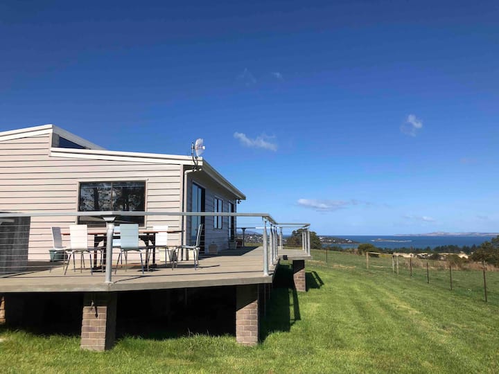 Lewisham Hideaway Cottage - Primrose Sands