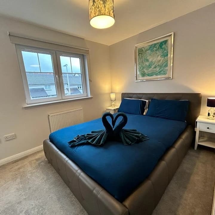 Modern Highland Escape - Inverness