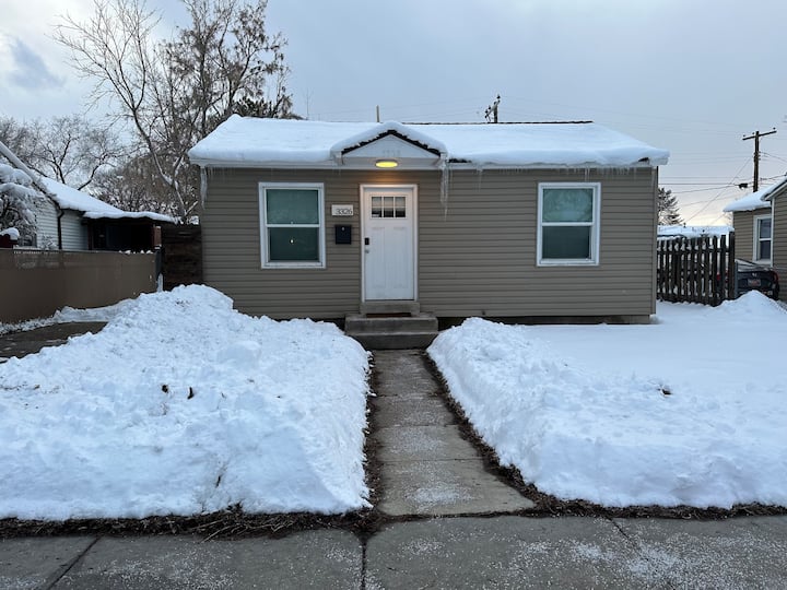 Salt City Cottage - Aéroport de Salt Lake City (SLC)