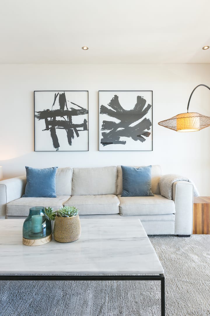 Feel Top Of The World In An Opulent Springbok Rd Apartment - Cidade do Cabo