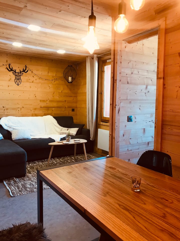 Appartement Skis Aux Pieds Pour 4 Personnes - Les Avanchers-Valmorel