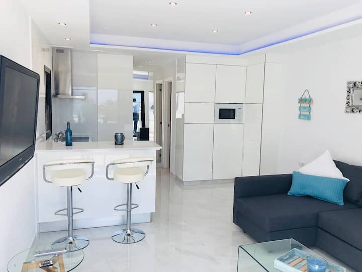 Seaview, Heated Pool, Wifi/netflix,babycrib, Beach - Teneriffa