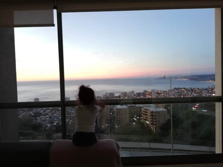 Departamento Con Vista A La Bahía De Valparaíso - Valparaíso