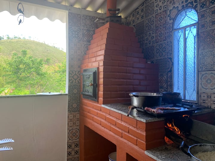 Cantinho Da Virgínia Na Pedra Selada, Rj-161 - Porto Real