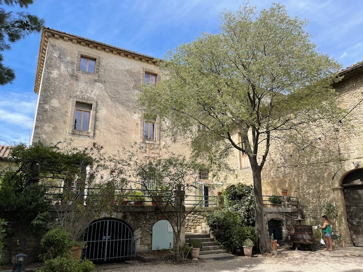 Appartement Entier Dans Un Domaine Viticole. - Vedène