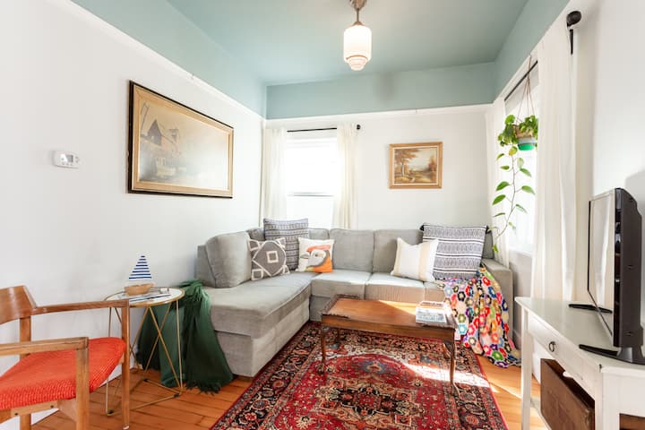 Rad Home In Hip Se Available 8/7 - 30day Min! - Portland, OR