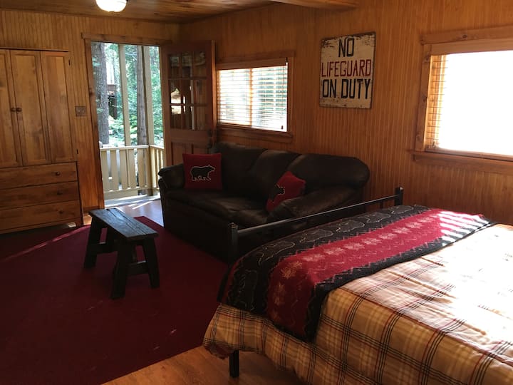 Yosemite Pines - Fish Camp