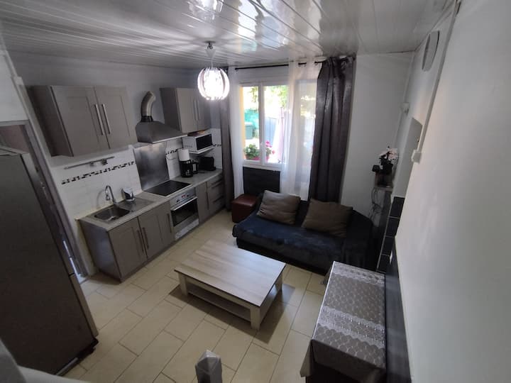 Maison Jardin Et Parking Proche Paris - Nanterre