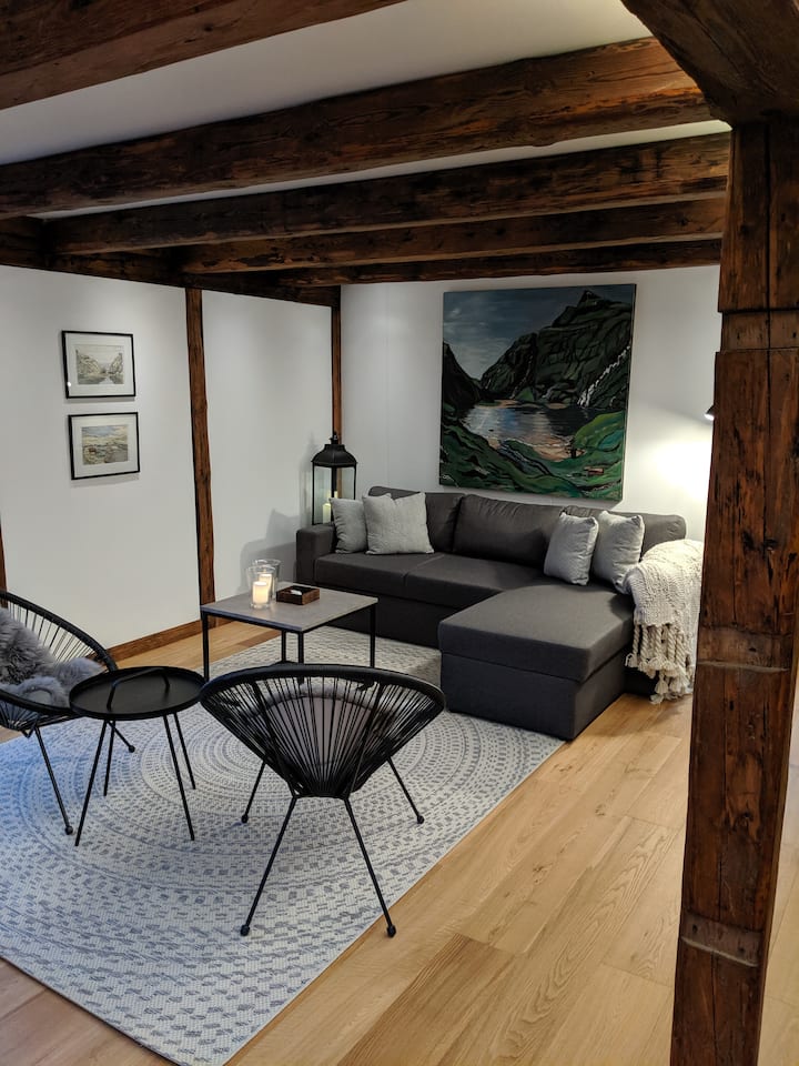 Løðupakkhúsið - Historical Warehouse - Mid Floor - Îles Féroé