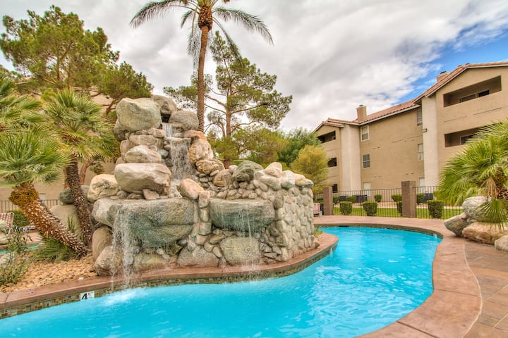 Las Vegas Gilmore Villa - Las Vegas, NV