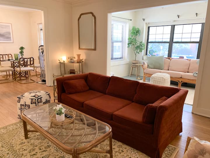 Literary Historic 2 Br -Plaza -Walk To Restaurants - Kansas City