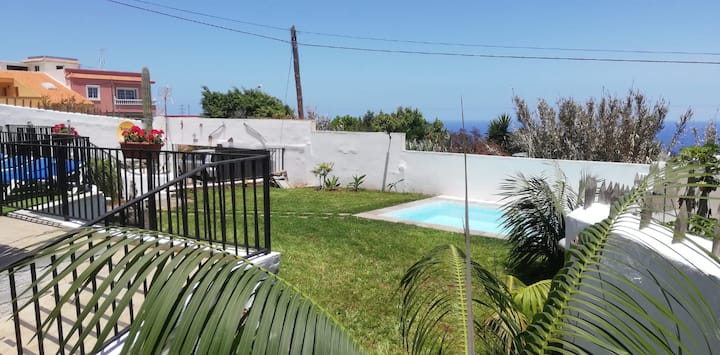 Oferta De Casa Con Piscina, Jardín, Wifi - Tenerife