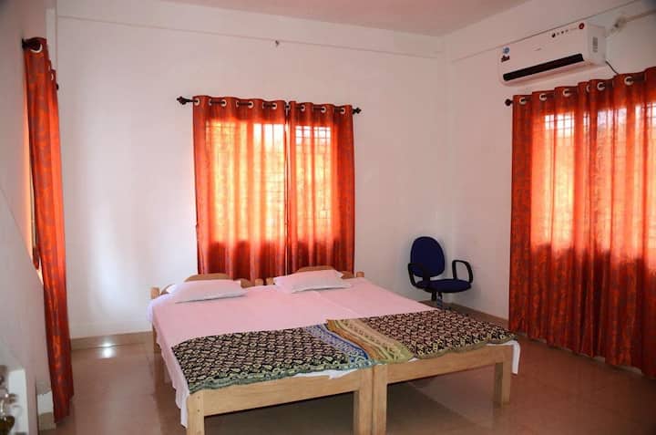 Yogiraj Homestay Malvan-tarkarli - Malvan