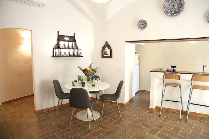 Charming Apartment In The Heart Of Florence - Florence