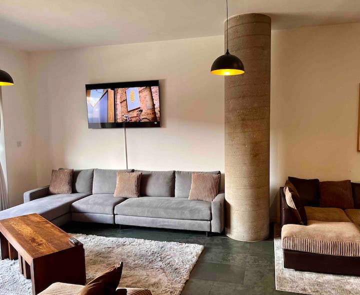 Rembrandt Serviced Apartments - The Loft - Birkenhead