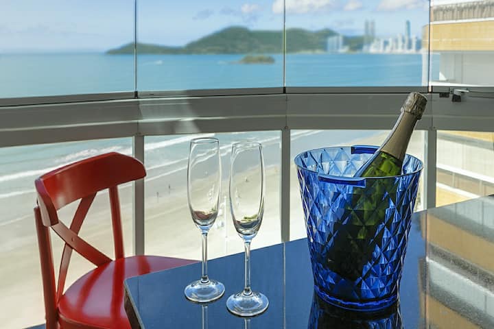 Piscina Aquecida, 3 Suítes E Visual Deslumbrante - Balneário Camboriú