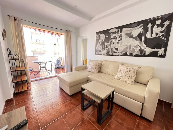 Sunny Penthouse With Terrace In Historic Center. Cathedral, Picasso, Park And Beach - Málaga