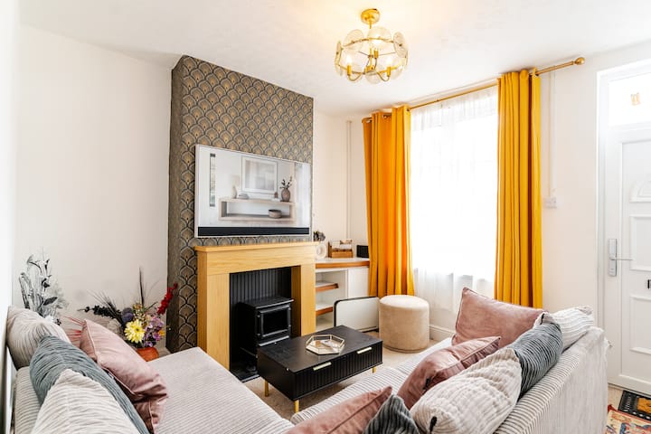 Bentley Bridge 3 Bedrooms House-short Or Long Stay - Wolverhampton