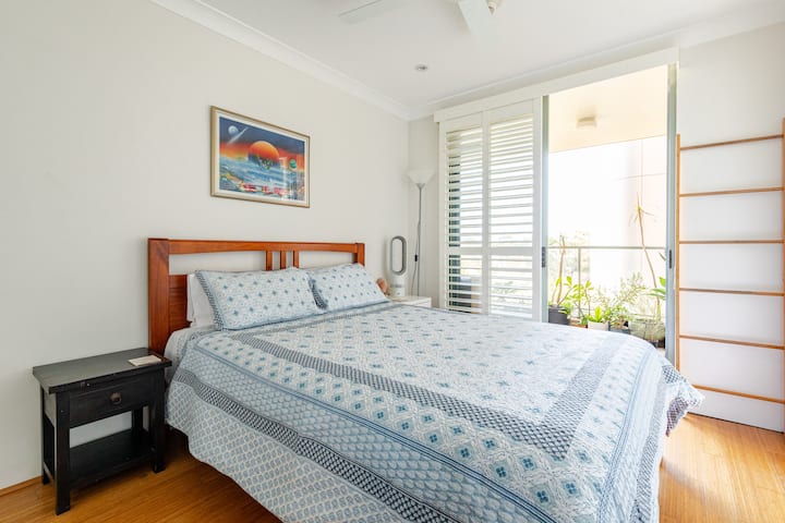 Resort Style - Own Bathroom, Pool, Gym, Hot Tub - Bondi Beach