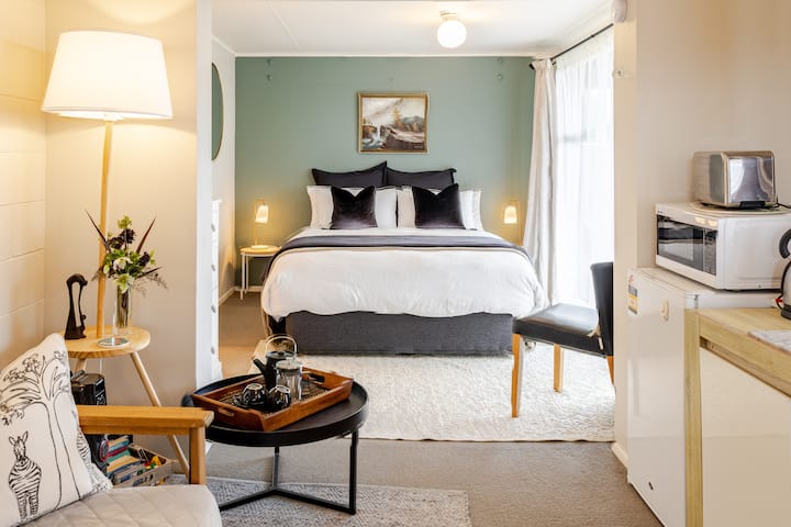 Garden Studio In Havelock North - Havelock North