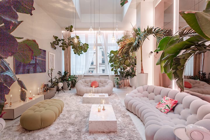 Designer 350 Sqf Atelier With Concierge - Paris