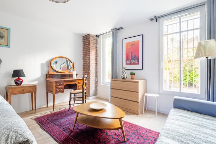 Logement Calme Centre Historique 1 - Place Paul Doumer