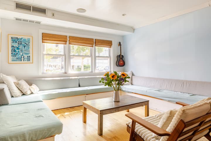 Beautiful House In The Heart Of Williamsburg - New York