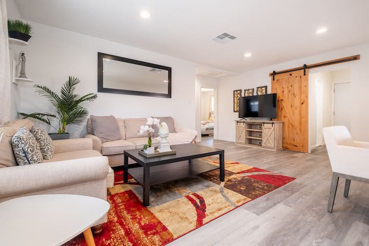 Hawthorne 4br/2ba House - Hawthorne, CA