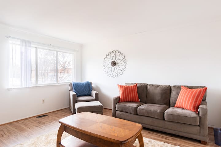 Semi Finished Basement - W Pvt Bath & Living Rm - Westland, MI