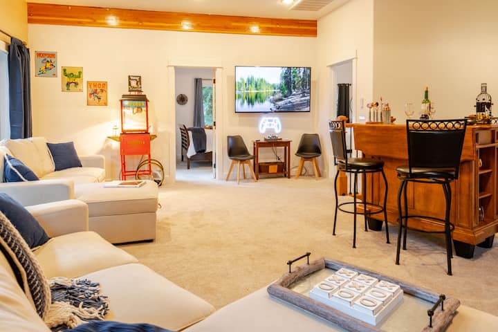 River Haven: Soak And Splash Chalet - Washington