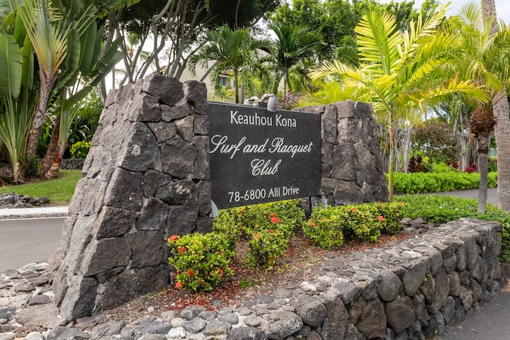 Adults Only - Charming & Relaxing Kona Town Home - Kahalu’u Beach Park